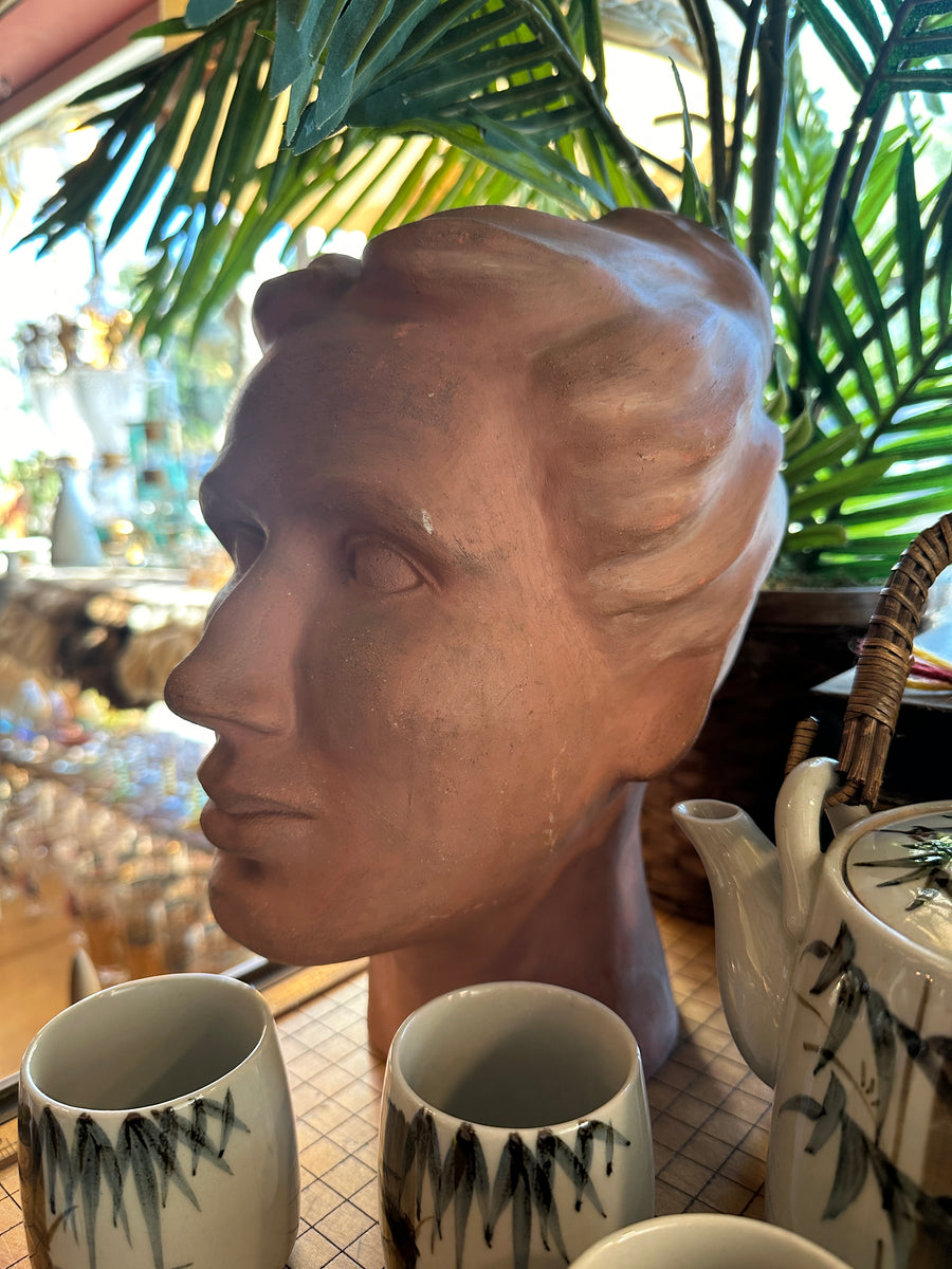 Ceramic Bust – Dandy