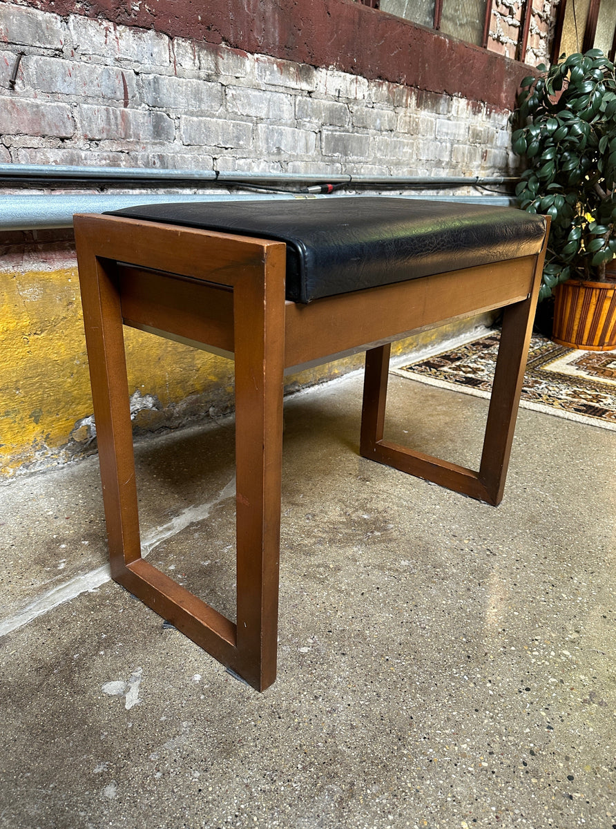 Vinyl Piano Bench w/ Storage – Dandy