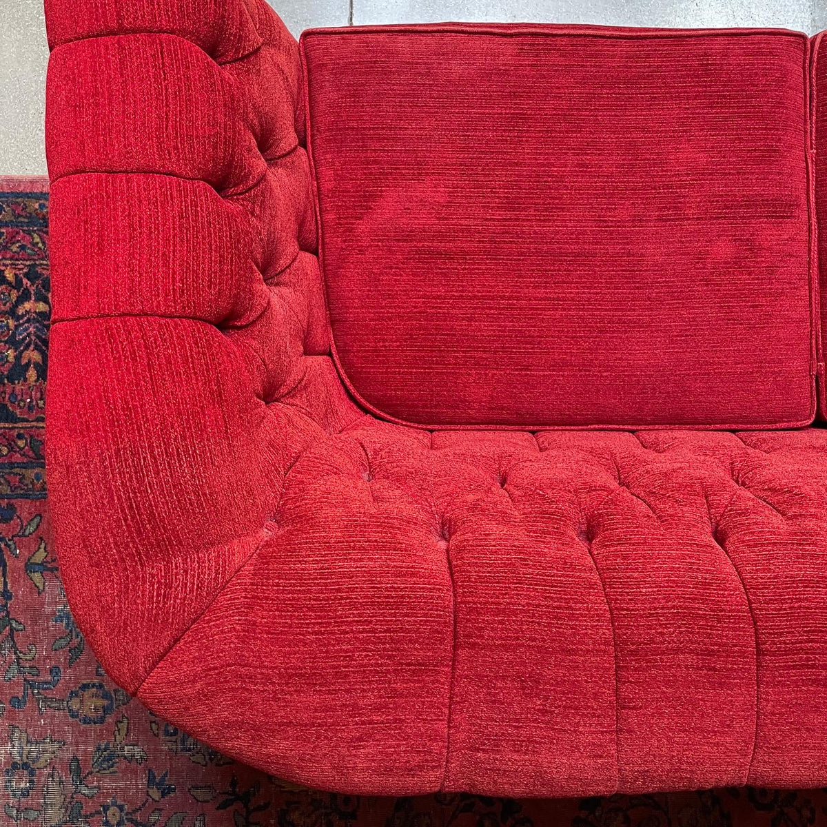 Large Red Tufted Sofa – Dandy