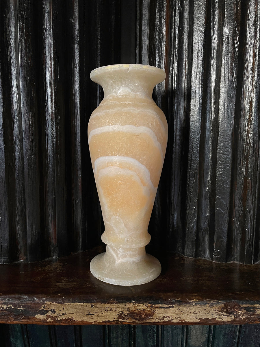 Raw Marble Vase – Dandy